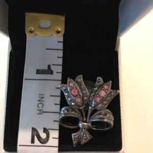 Vintage | Jewelry | Vintage Avon Pin | Poshmark